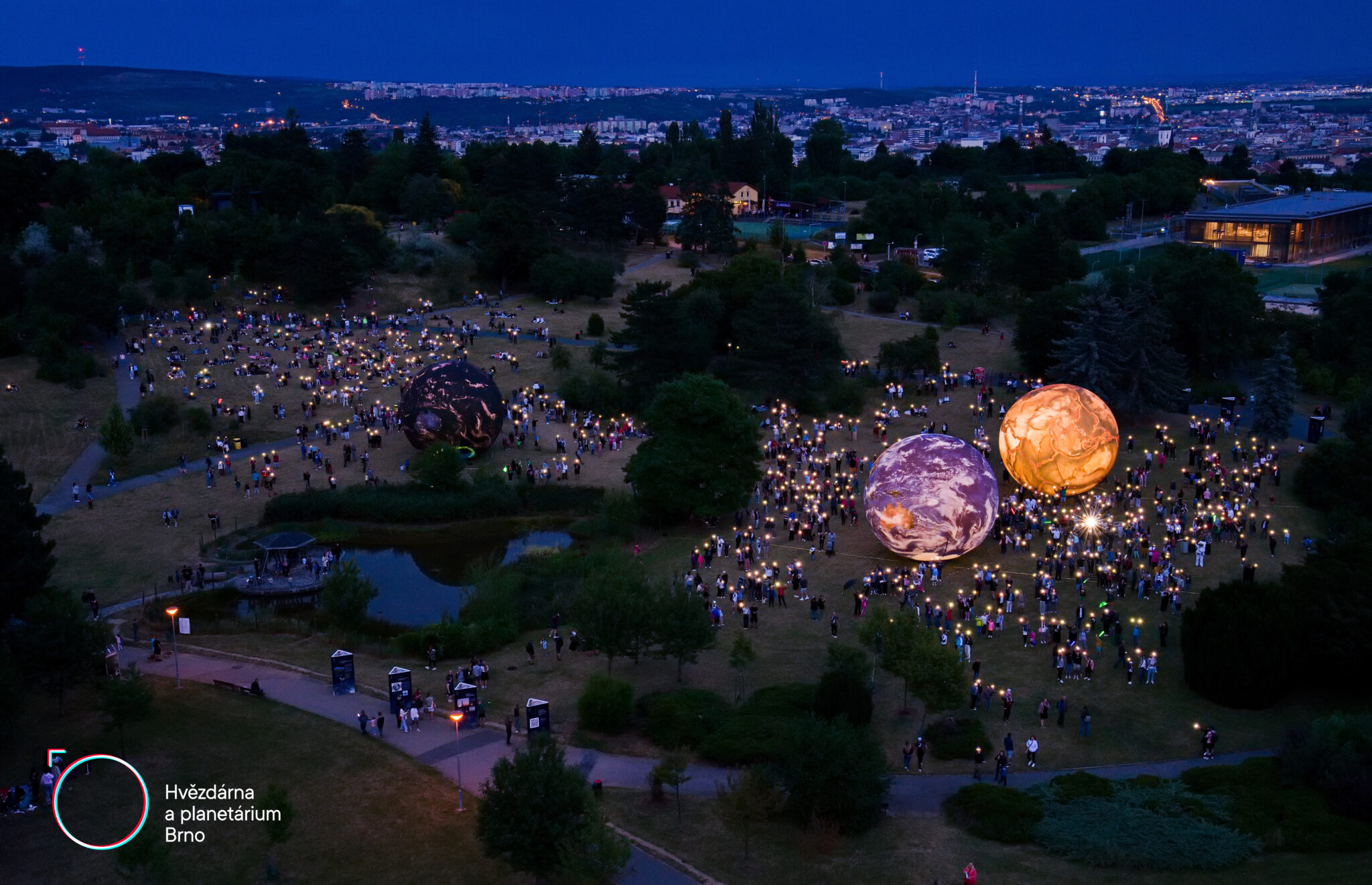 Festival planet Brno – (tentokrát pěškobusem)